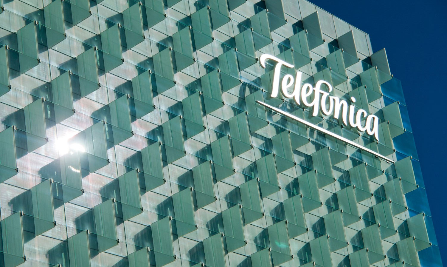 Telefonica builds then divides its new Tech unit following corporate ...